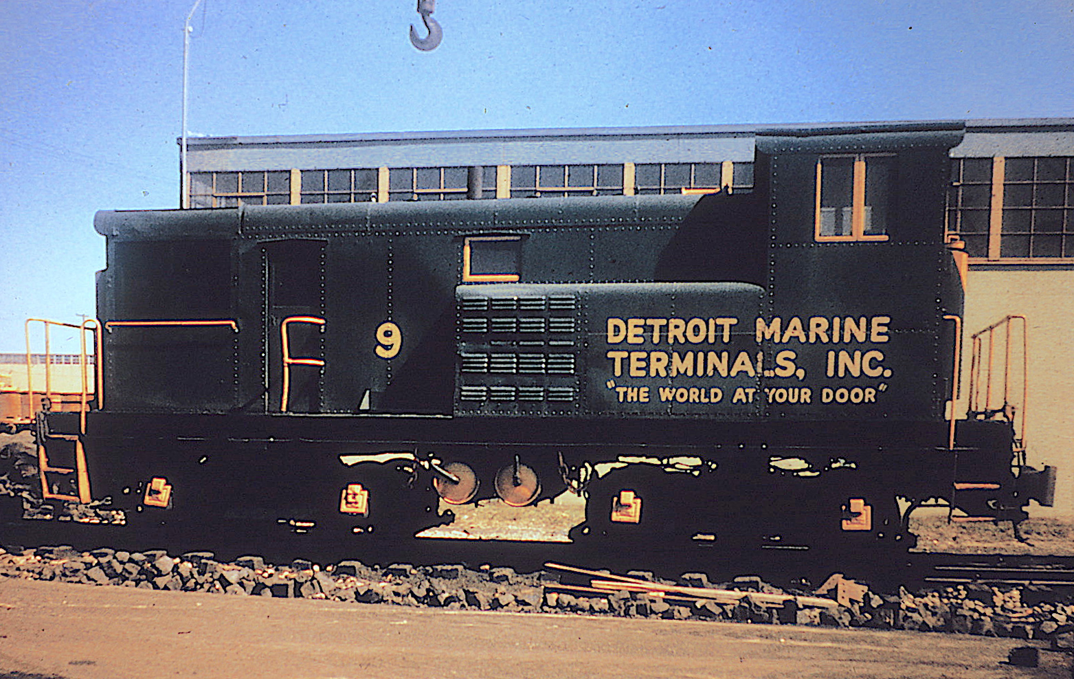 Brand X End Cabs Locomotives